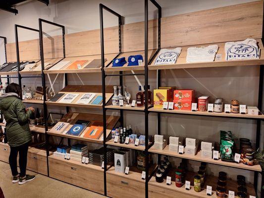 PITAKI - Updated October 2025 - 23 Photos & 23 Reviews - 950 W Fulton ...