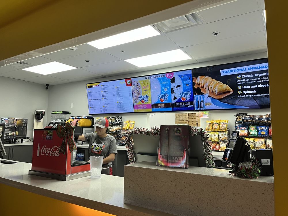 FUNTASTIC DEPOT - 12 Photos & 12 Reviews - 6828 Hoffner Ave, Orlando ...