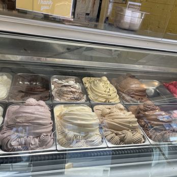 ED’S REAL SCOOP - Updated January 2026 - 218 Photos & 222 Reviews - 920 ...