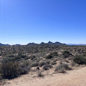 BROWN’S RANCH TRAILHEAD - Updated November 2024 - 337 Photos & 43 ...