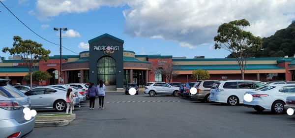 PACIFIC EAST MALL - Updated March 2025 - 212 Photos & 172 Reviews ...