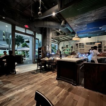 DC PIE CO - Updated December 2024 - 449 Photos & 396 Reviews - 1010 Brickell Ave, Miami, Florida ...