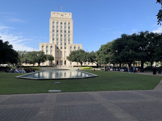 HOUSTON CITY HALL - Updated December 2025 - 26 Photos - 901 Bagby St ...