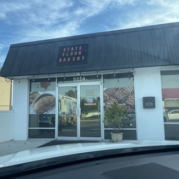 STATE FLOUR BAKERY - Updated May 2024 - 64 Photos & 37 Reviews - 5224 S ...