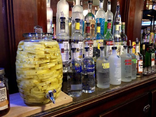 THE MIDWAY SALOON - Updated May 2025 - 12 Photos & 11 Reviews - 1567 ...