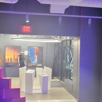 SANDBOX VR - Updated December 2024 - 35 Photos & 56 Reviews - 1115 ...