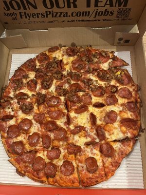 FLYERS PIZZA & SUBS - Updated December 2025 - 8220 Refugee Rd ...