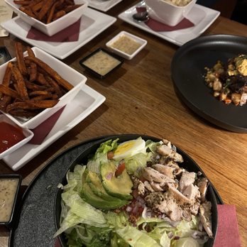 BISTRO ROCA - Updated October 2024 - 384 Photos & 467 Reviews - 143 ...