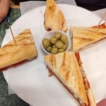 PASAPOGA RESTAURANT - Updated May 2025 - 152 Photos & 194 Reviews ...