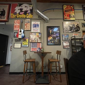 GROTTO CAFE - Updated September 2024 - 480 Photos & 572 Reviews - 6501 ...