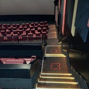 AMC OAKBROOK CENTER 12 - 137 Photos & 108 Reviews - Cinema - 600 ...