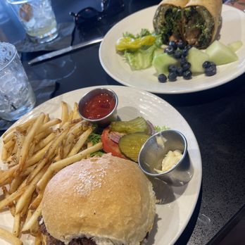 TEN 3 - Updated May 2024 - 567 Photos & 315 Reviews - 30 Tramway Rd NE ...