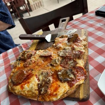 ELIO’S PIZZERIA - Updated June 2024 - 84 Photos & 53 Reviews - 1834 FM ...