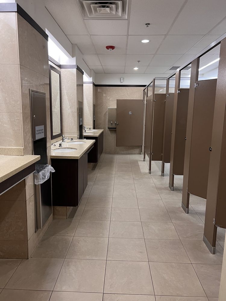 KOHL’S - Updated December 2025 - 18 Photos & 15 Reviews - 800 N Beal ...