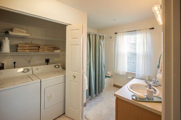 RESERVE AT BALLENGER CREEK - Updated March 2025 - 15 Photos - 607 ...