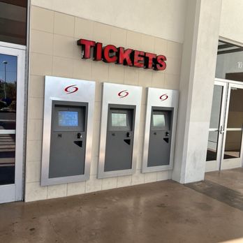 GALAXY THEATRES GREEN VALLEY - Updated May 2025 - 542 Photos & 983 Reviews - 4500 E Sunset Rd ...