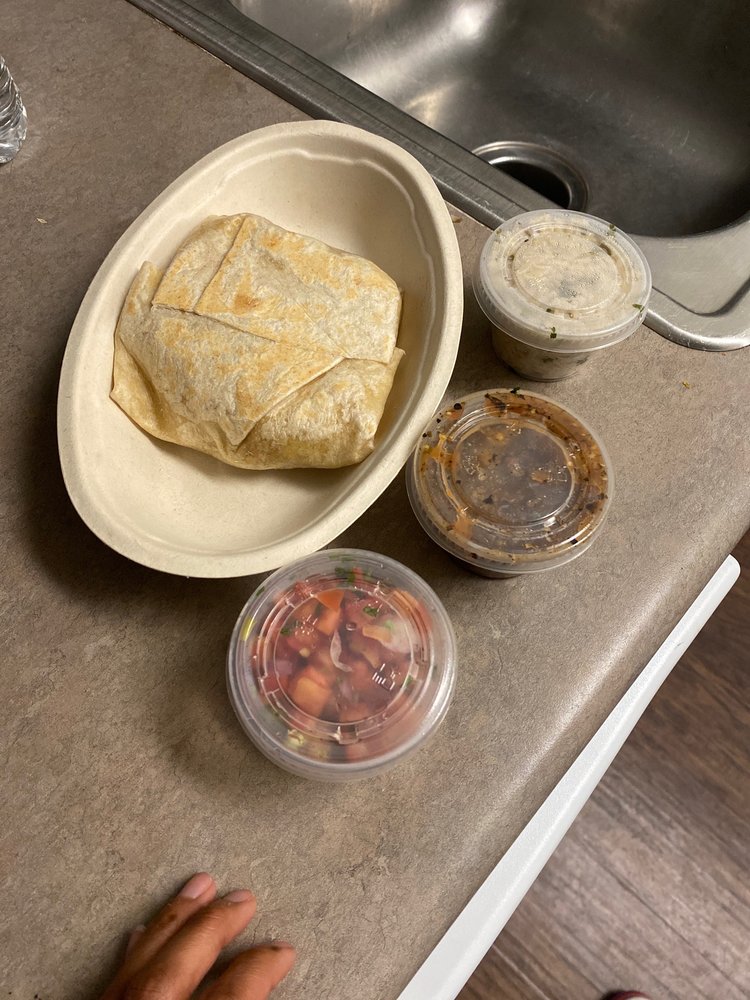 CHIPOTLE MEXICAN GRILL - Updated February 2025 - 33 Photos & 138 ...