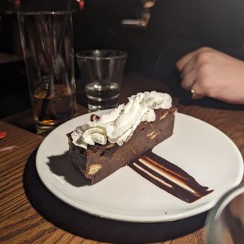 SONSIE - Updated August 2024 - 911 Photos & 1576 Reviews - 327 Newbury ...