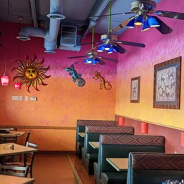 HOT TAMALES - Updated December 2025 - 284 Photos & 363 Reviews - 1520 ...