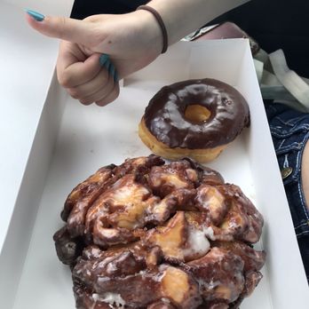 JUPITER DONUTS - Updated June 2024 - 64 Photos & 81 Reviews - 2004 SE ...