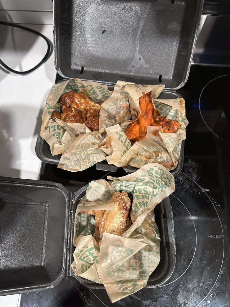 WINGSTOP - Updated October 2025 - 3095 White Bear Ave, Maplewood ...