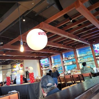 OUTBACK STEAKHOUSE - Updated March 2025 - 34 Photos & 39 Reviews - 1102 ...
