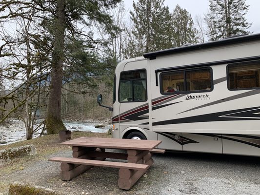 TRAVELAND RV SUPERCENTRE - Updated July 2025 - 21 Photos & 70 Reviews ...