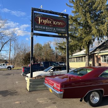 TOHICKON RESTAURANT AND TAVERN - Updated December 2025 - 29 Photos & 26 ...