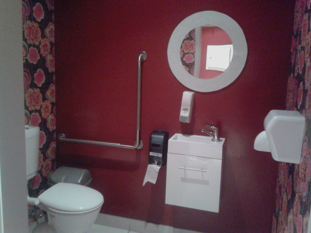 FARO - Updated December 2025 - 11 Photos - 138 Hurstmere Rd, Auckland ...