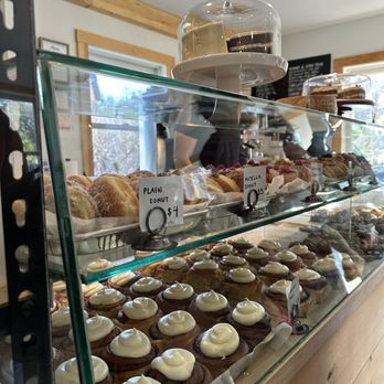 JULIEN’S FARM STORE - Updated July 2024 - 42 Photos & 13 Reviews - 175 ...