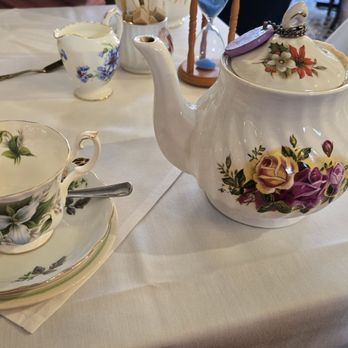 LADY BEA’S ENGLISH TEA HOUSE - Updated June 2026 - 47 Photos & 10 ...