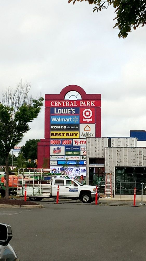 CENTRAL PARK - Updated October 2025 - 1340 Central Park Blvd ...