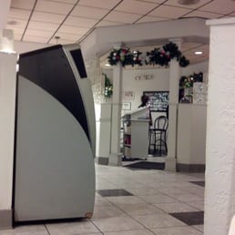 THE PIZZA HOUSE - Updated July 2025 - 188 Photos & 271 Reviews - 747 E ...