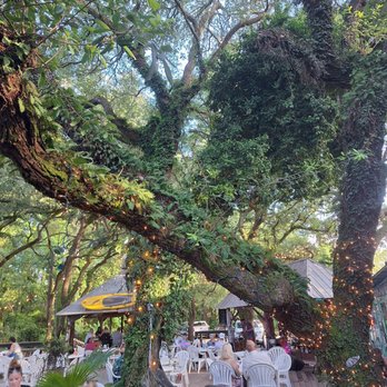 PAWLEYS ISLAND TAVERN - Updated December 2025 - 219 Photos & 332 ...