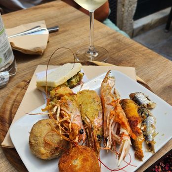 ENOTECA AL VOLTO - Updated December 2025 - 64 Photos & 31 Reviews ...