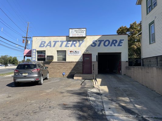 NATIONAL BATTERY STORE - Updated October 2025 - 4500 N Crescent Blvd ...