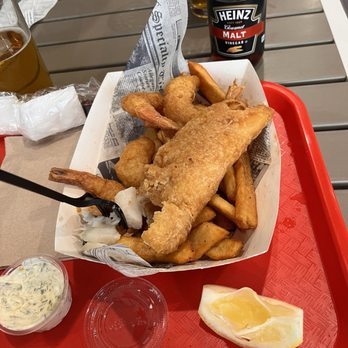 LONDON CHIPPY - Updated October 2024 - 170 Photos & 202 Reviews - 2222 ...