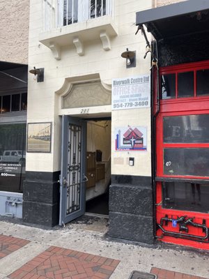 CLOAK AND DAGGER ESCAPE ROOMS - Updated December 2025 - 10 Photos & 26 ...