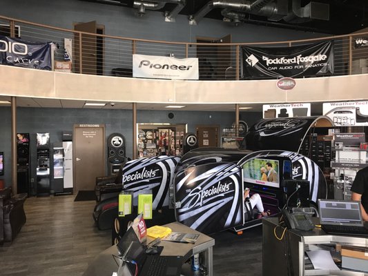 THE SPECIALISTS - Updated January 2026 - 18 Photos & 71 Reviews - 4351 ...