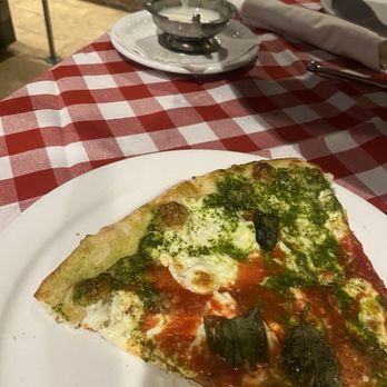 GRIMALDI’S PIZZERIA - Updated October 2024 - 150 Photos & 130 Reviews ...