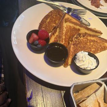 POUR BEHAVIOR - Updated October 2025 - 737 Photos & 641 Reviews - 2211 ...