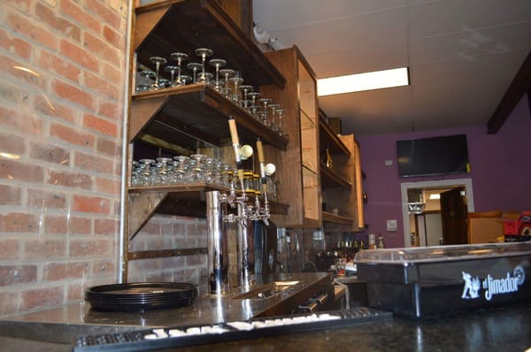 KAZOOLA EATERY AND ENTERTAINMENT - Updated September 2025 - 58 Photos ...