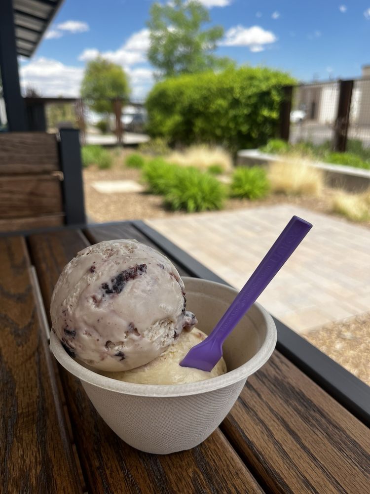 HEIDI’S ICE CREAM SHOP - Updated May 2025 - 100 Photos & 57 Reviews ...