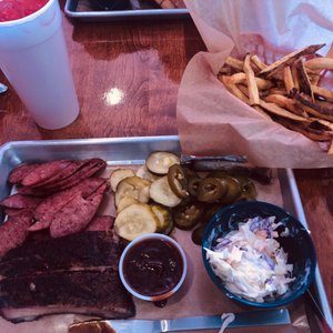 LICO’S BAR-B-QUE SMOKEHOUSE - 35 Photos & 27 Reviews - 3390 Lakeview ...