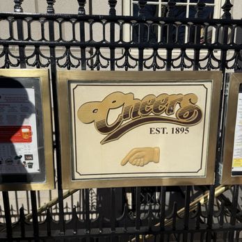 CHEERS - Updated July 2025 - 2847 Photos & 1289 Reviews - 84 Beacon St ...