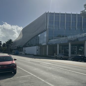 MIAMI BEACH CONVENTION CENTER - Updated December 2025 - 656 Photos ...