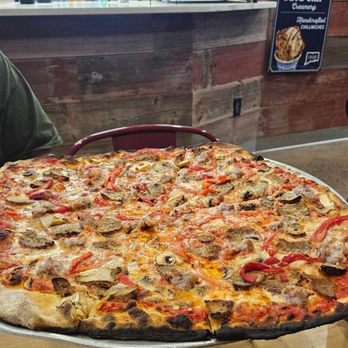 FUOCO APIZZA - Updated November 2025 - 265 Photos & 174 Reviews - 461 W ...