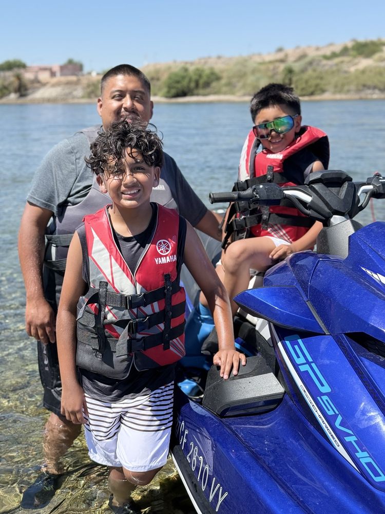 WAVY RENTALS - Updated August 2025 - 49 Photos & 46 Reviews - Laughlin ...