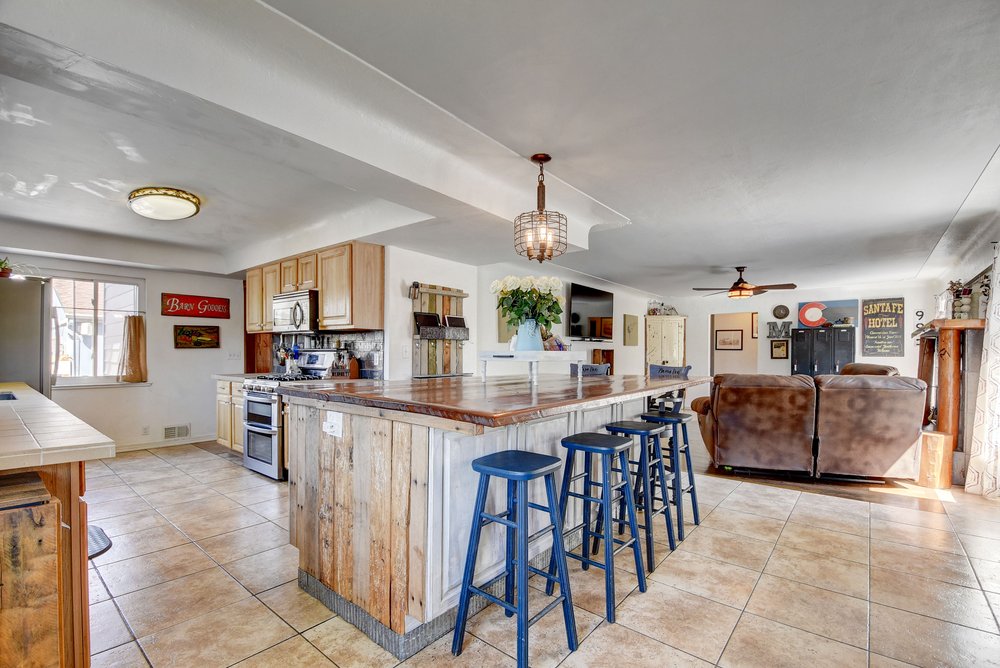 JANNELLE RUIZ - TITAN ONE REALTY GROUP - Request Information - 5600 S ...