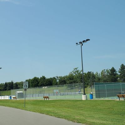 EARL E BORDEN PARK - Updated April 2025 - 36 Photos - 1400 E Hamlin ...